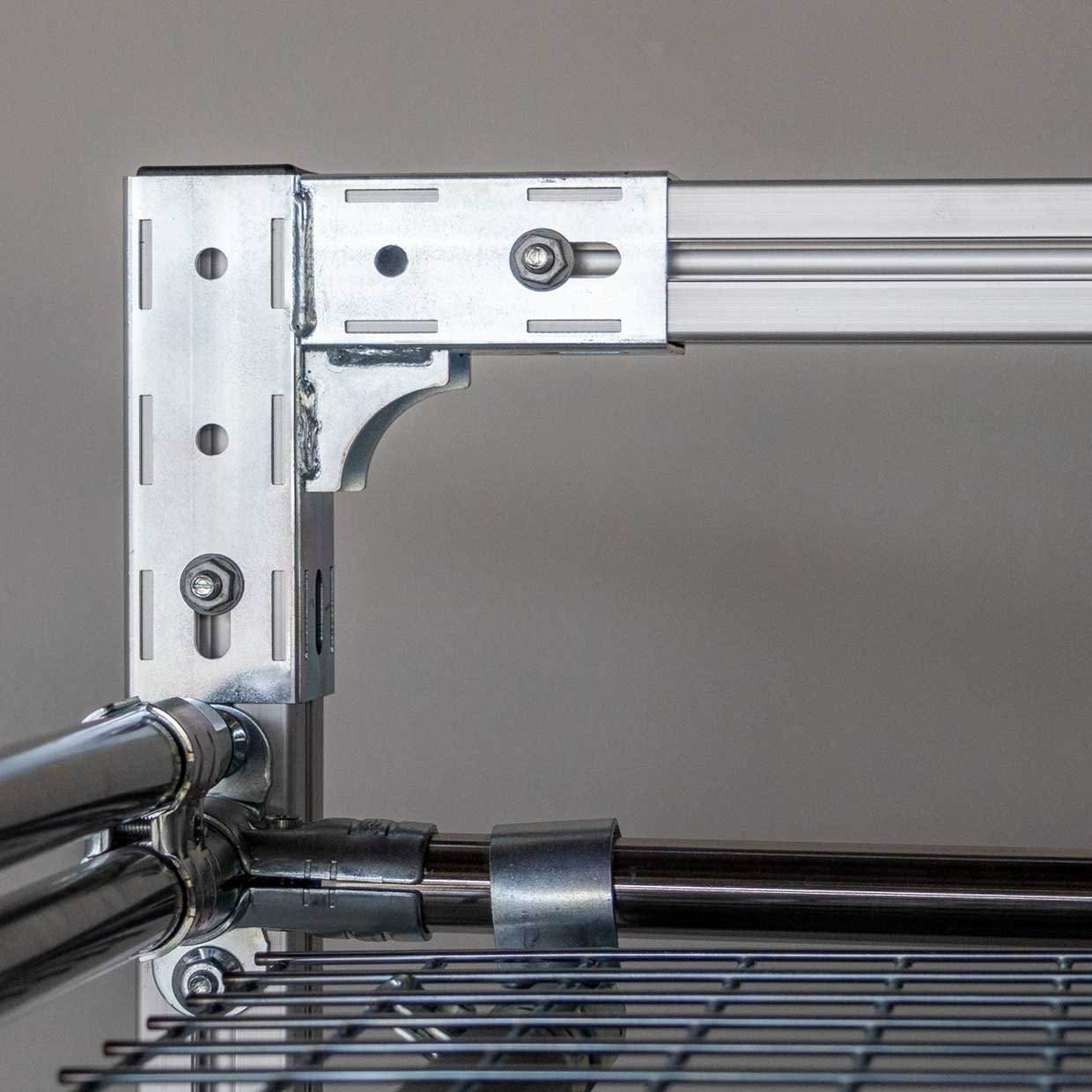 Karakuri for mechanical low cost automation | BeeWaTec